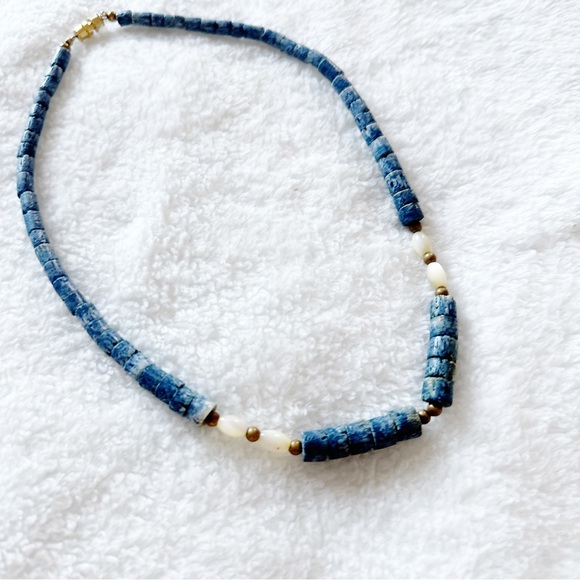 Unique Vintage | Jewelry | Vintage Hawaiian Blue Wood Abalone Necklace ...